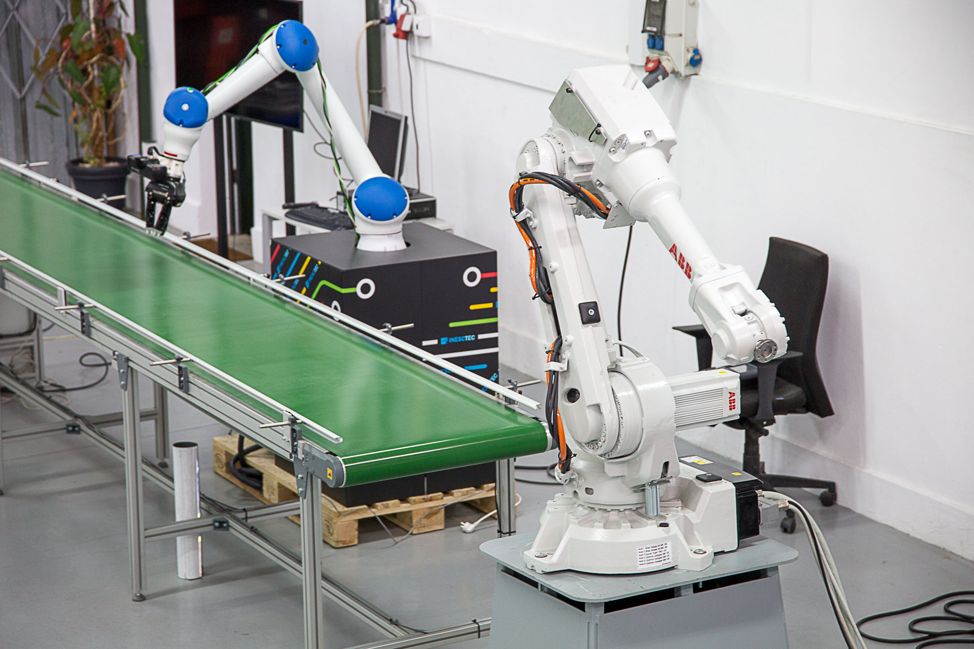 INESC TEC project aims to educate people in Industry 4.0 technologies ...